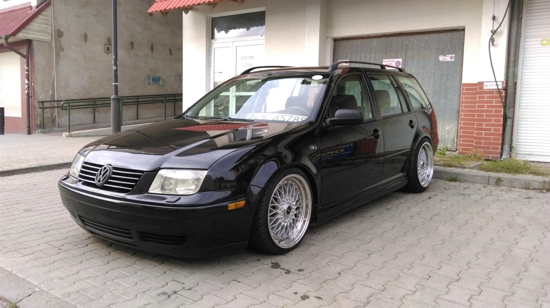 [BORA] Black Variant VR5 oem+ - Forum.VWGolf.pl